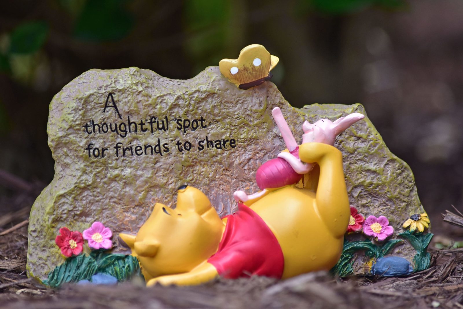Buy: Pooh and Piglet Spring Summer All Disney Tigger Flagology.com
