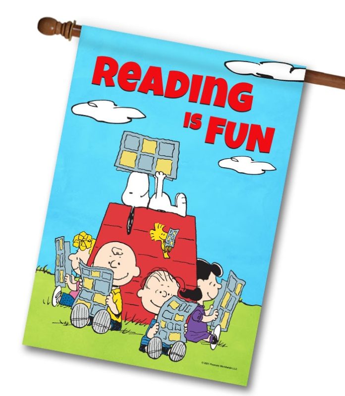 Buy: PEANUTS® Reading is FUNdamental – House Flag Flagology.com