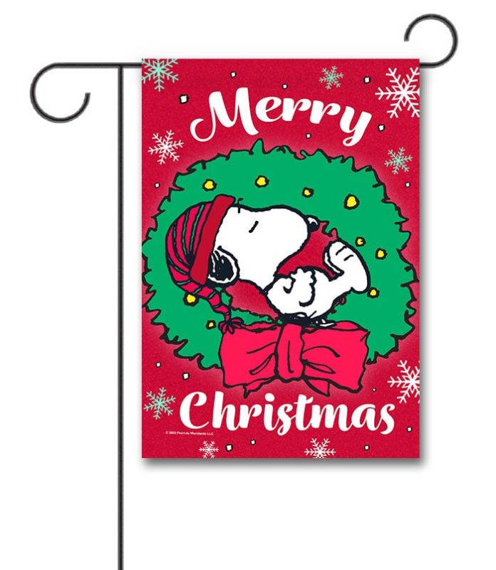 Buy: PEANUTS® Christmas Dance Snoopy and Charlie Brown – House Flag ...