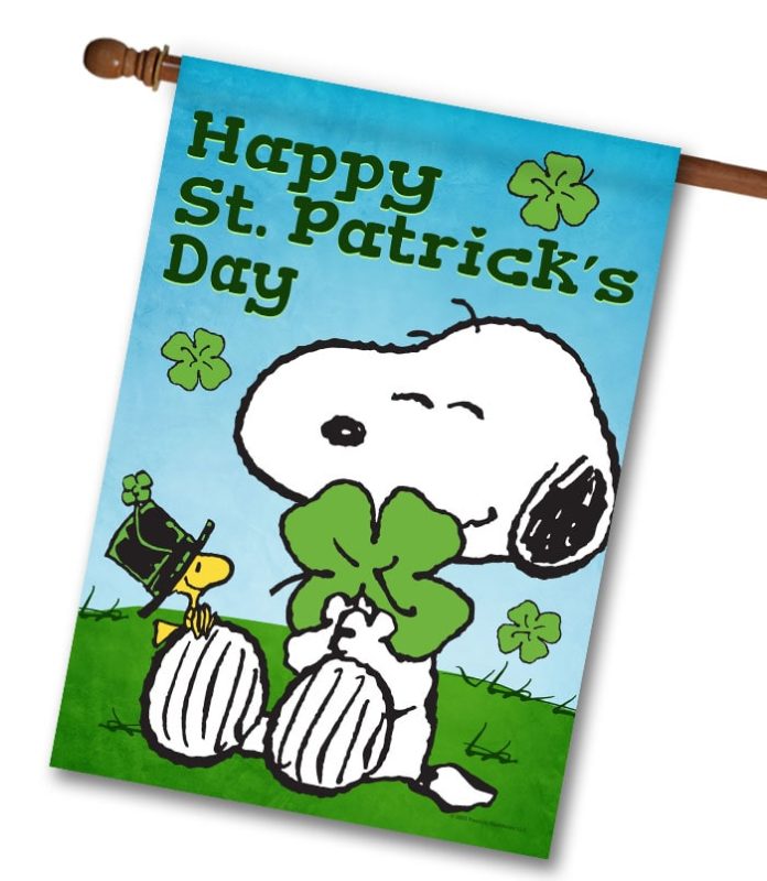 Buy: PEANUTS® Four Leaf Clover Snoopy – House Flag Flagology.com
