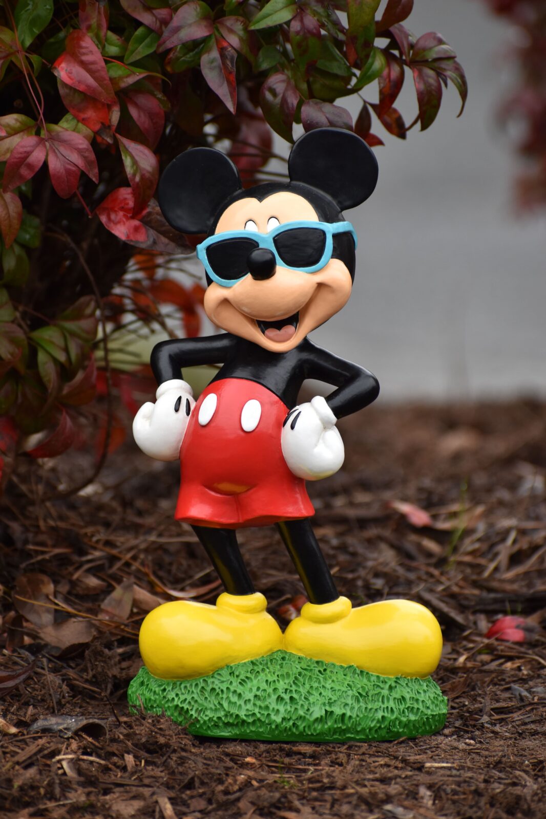 Buy: Mickey Rockin’ Sunglasses 10″ Garden Statue Flagology.com