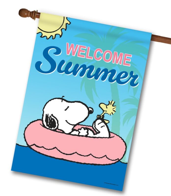 PEANUTS® Welcome Summer Snoopy Float - House Flag - 28" x 40" - Custom ...